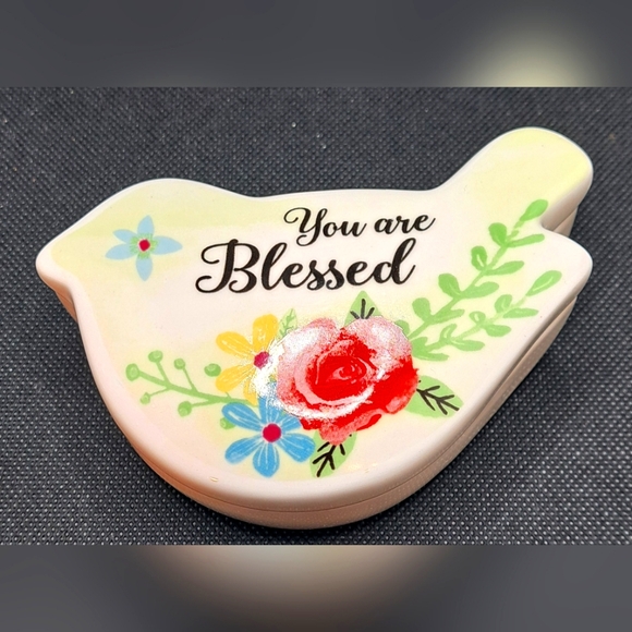 Source Unknown | Accents | Pretty Vintage Ceramic Bird Shaped Trinket ...